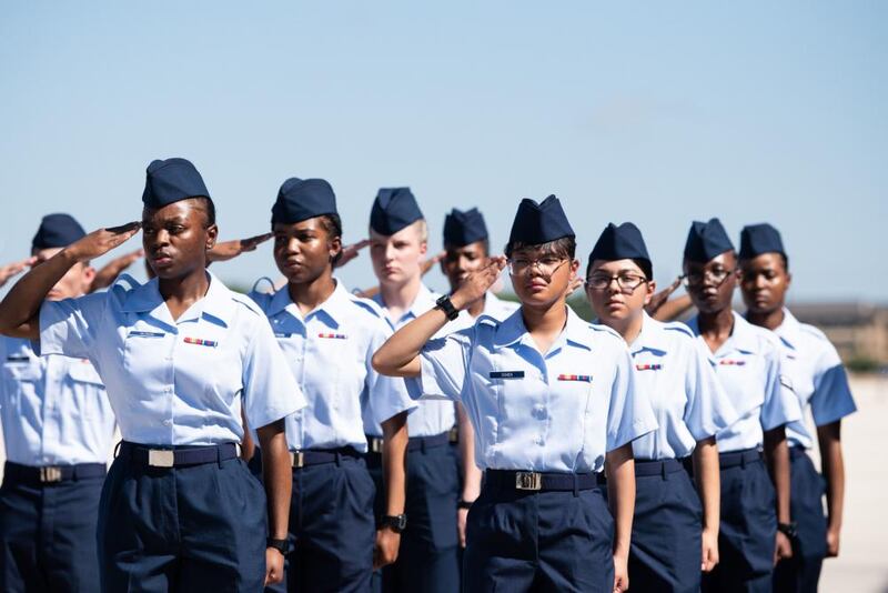 Enlisting in the Air Force could land you almost $60,000 in bonus pay