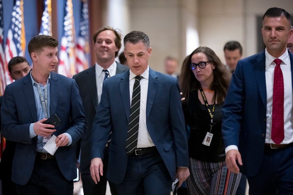 Air Force again dangles $600,000 in bonuses to keep pilots in uniform