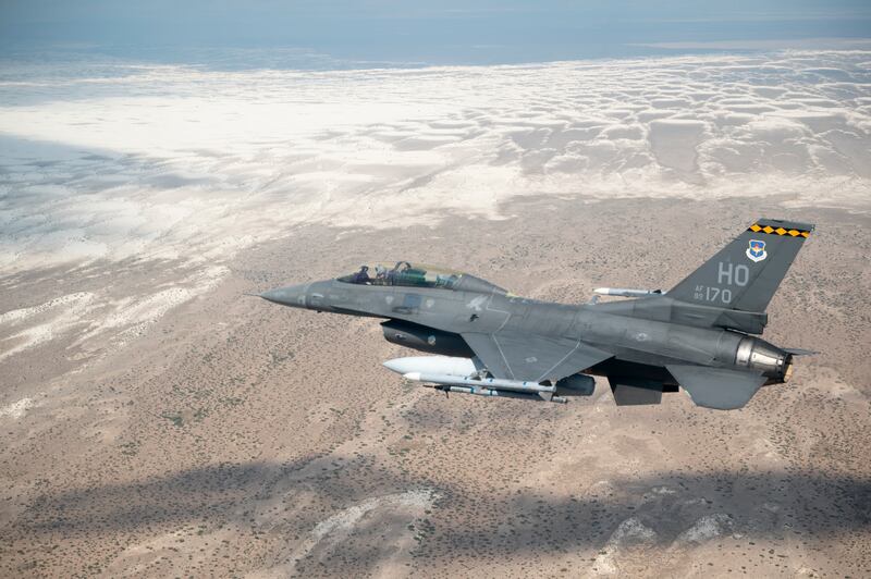Pilot treated after ejecting from F-16 jet that crashed in New Mexico